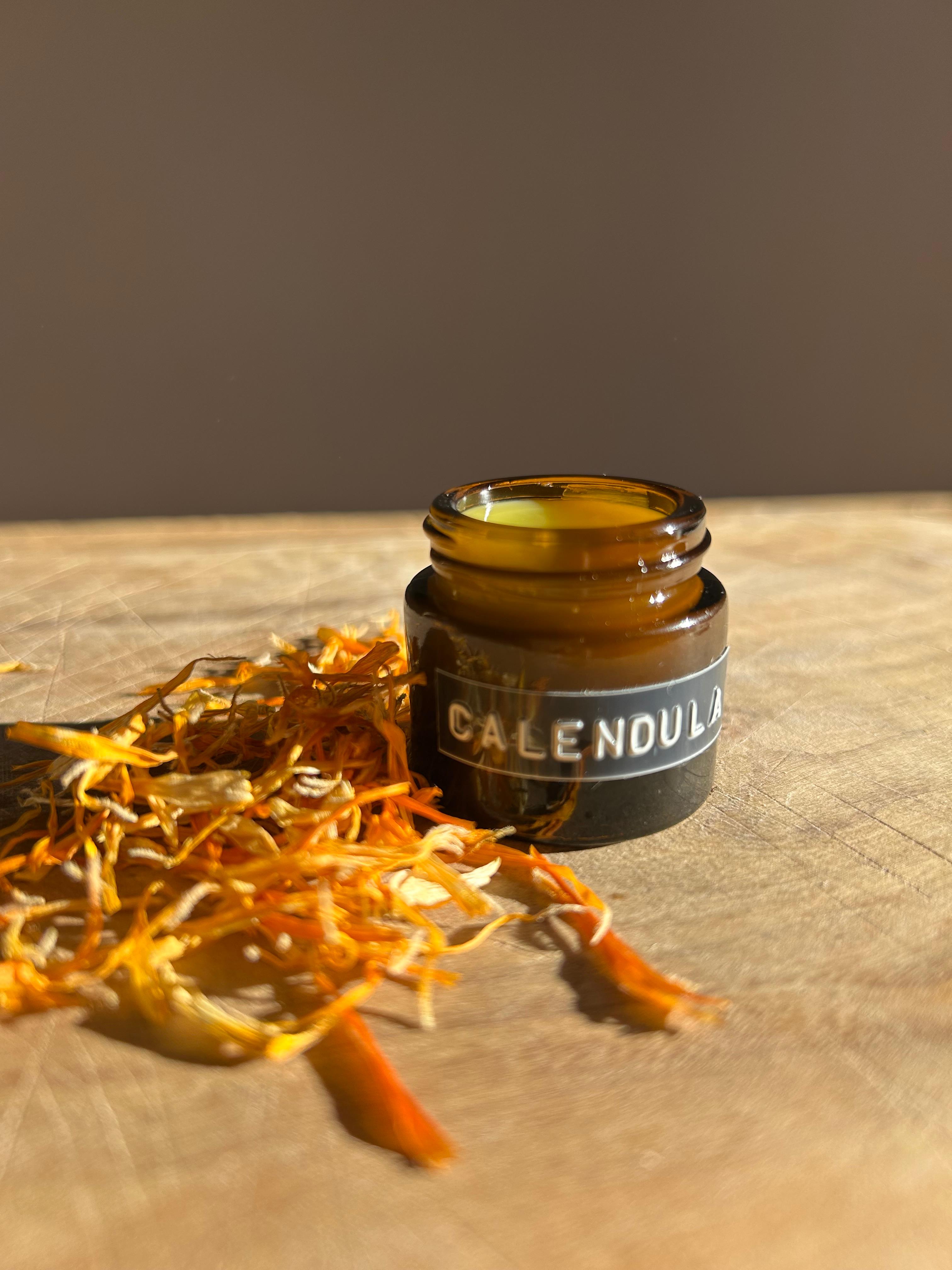 Calendula zalf maken: natuurlijke huidverzorging uit de tuin – Feggies
